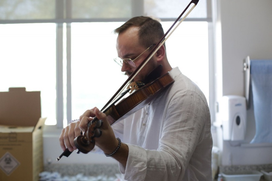 Música clássica encanta pacientes e profissionais da Hoesp - Hospital ...